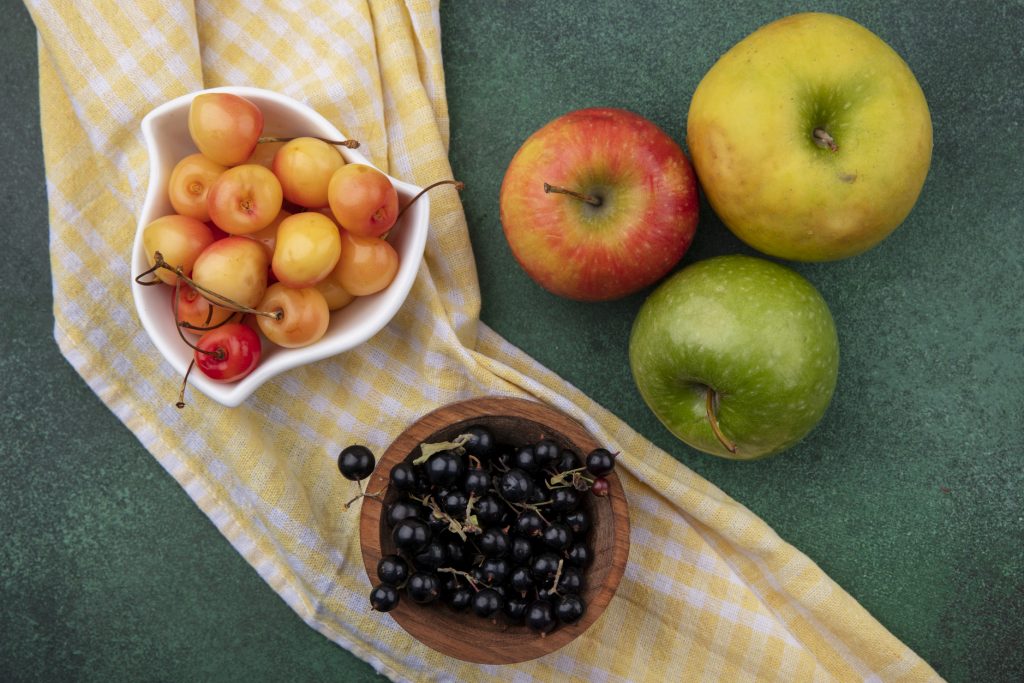 Apples and Blackberries Contain Flavonols That Reduce Frailty Risk ...