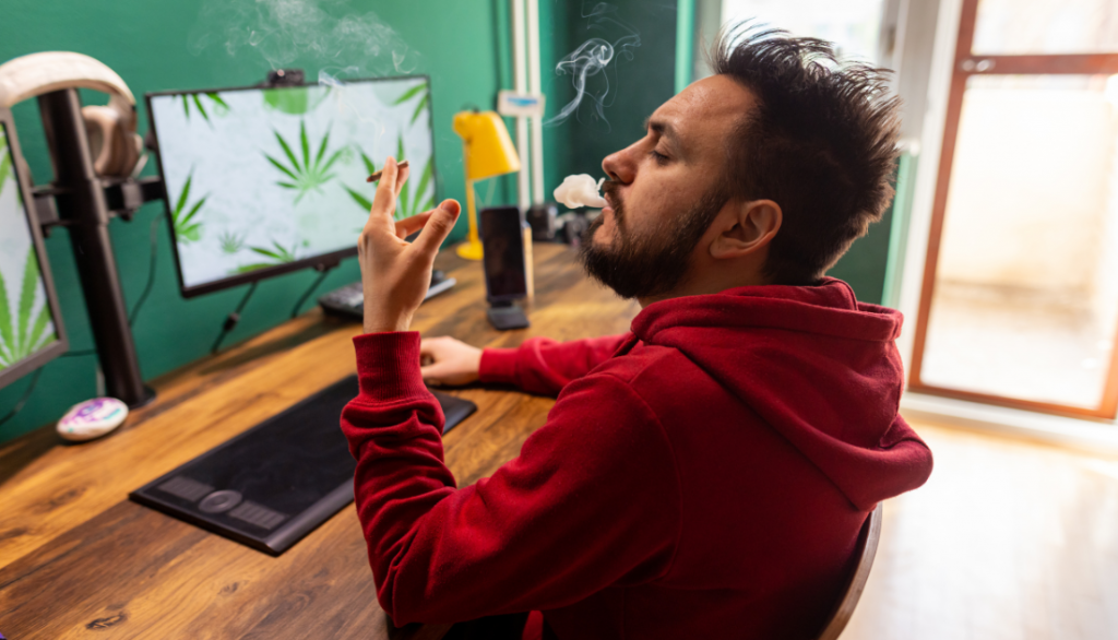 Cannabis Use Tied to Cannabinoid Hyperemesis Syndrome - eMedNews